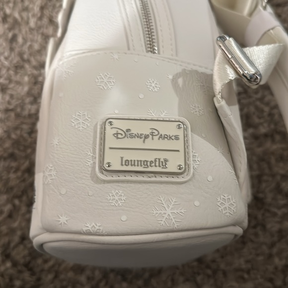 Loungefly | Bags | Nwt Loungefly Ski Slope Mickey Mouse Mini Backpack ...